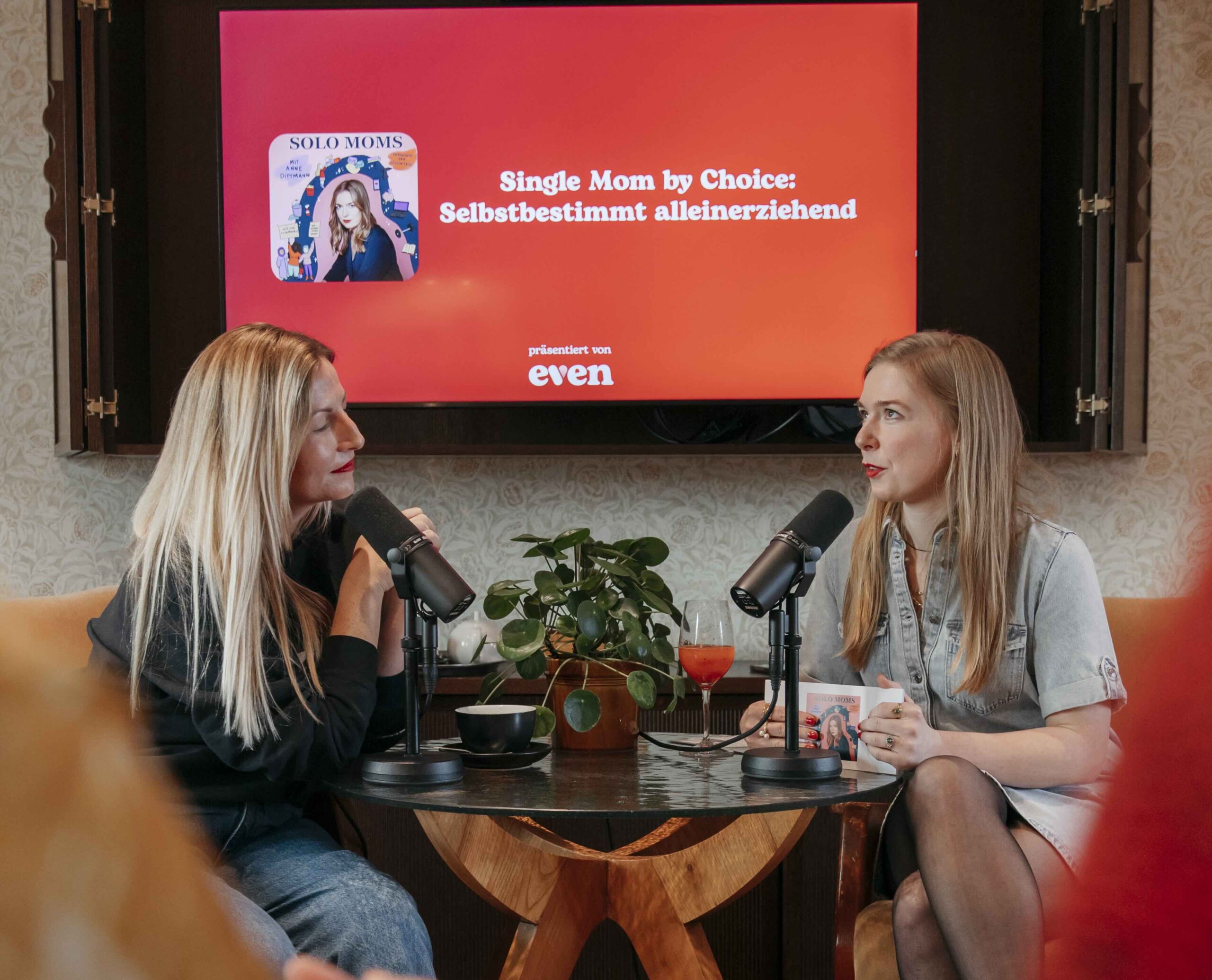 SOLO MOMS Staffel 2: Der Podcast von Anne Dittmann geht in die nächste ...