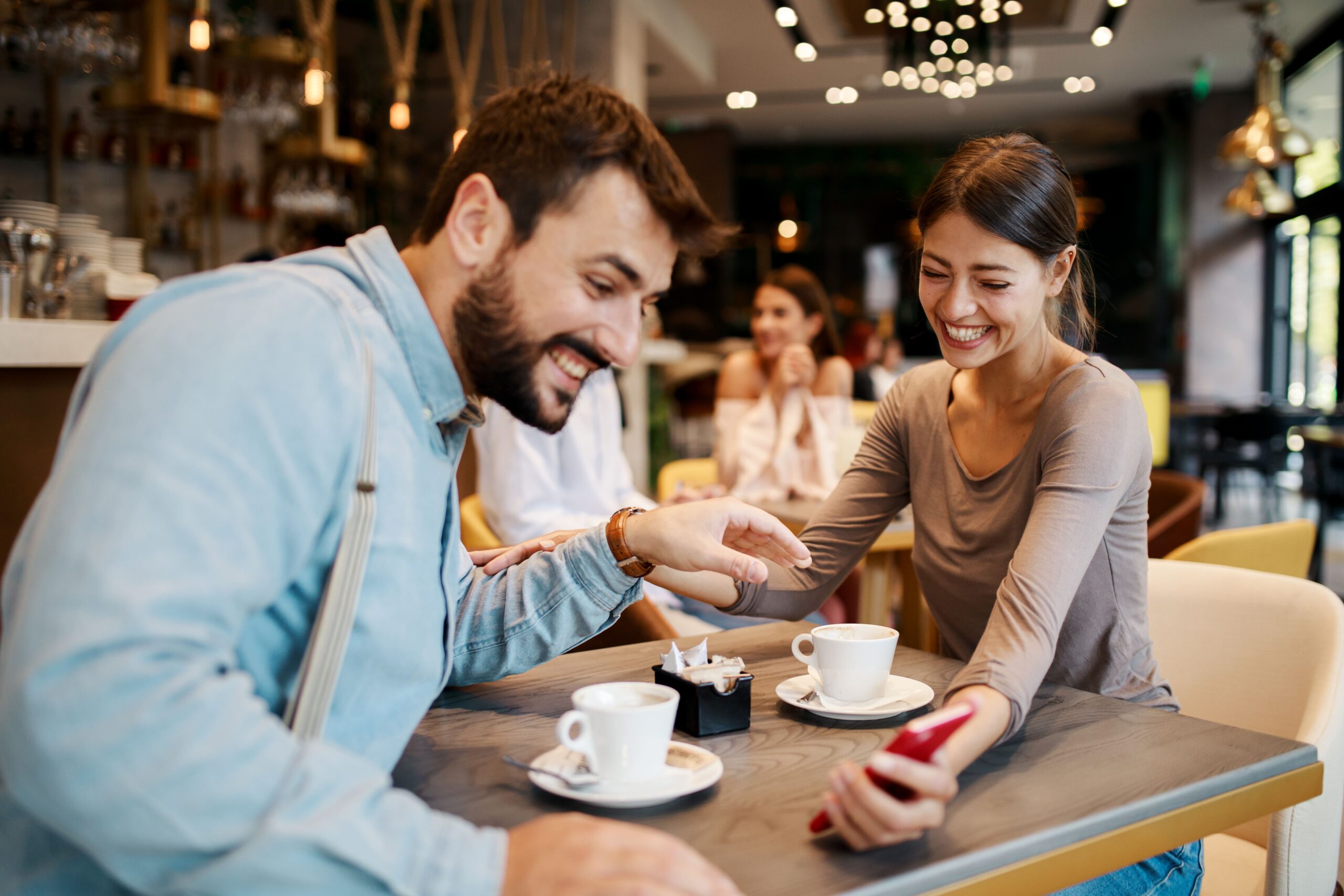 74% des célibataires considèrent le speed dating comme moderne | Meetic ...